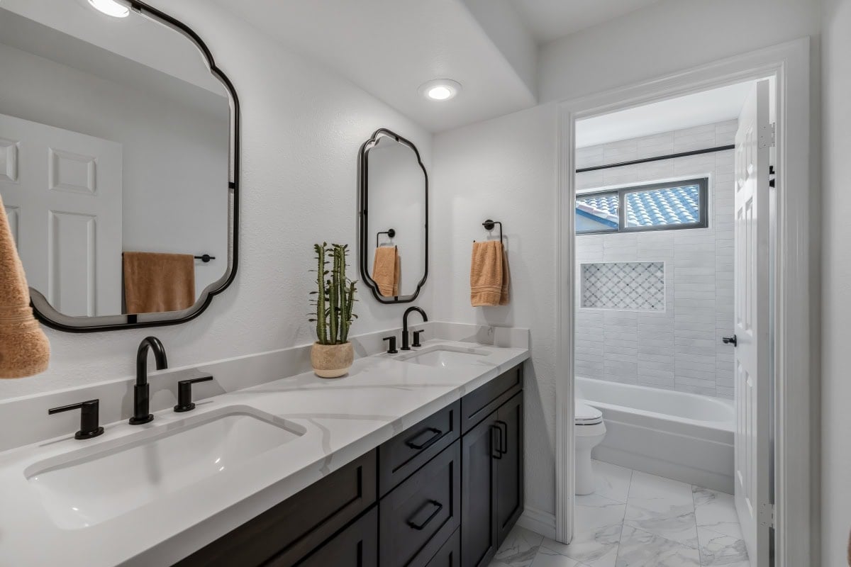 Barbara's Home Makeover In Mountain Park Ranch West