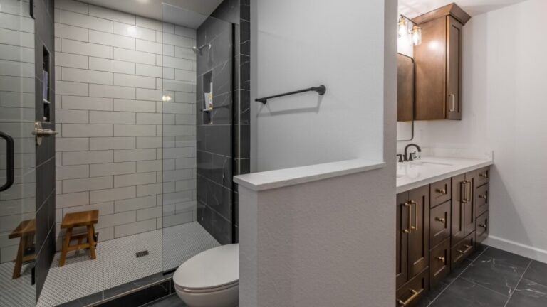 Choosing The Right Shower Bench for Safety and Comfort