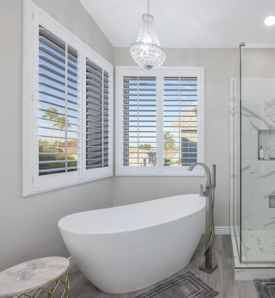 Bathtub Vs Soaking Tub in Phoenix, Arizona: Discover The Key To Your ...
