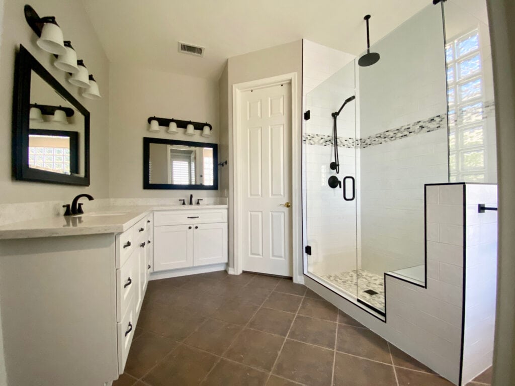 Why a Master Bathroom With Two Shower Heads Is Worth the Investment In ...